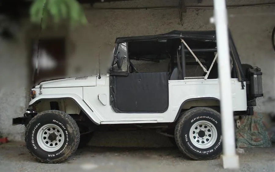ficha técnica Toyota Bandeirante Jipe - Carro.Blog.Br