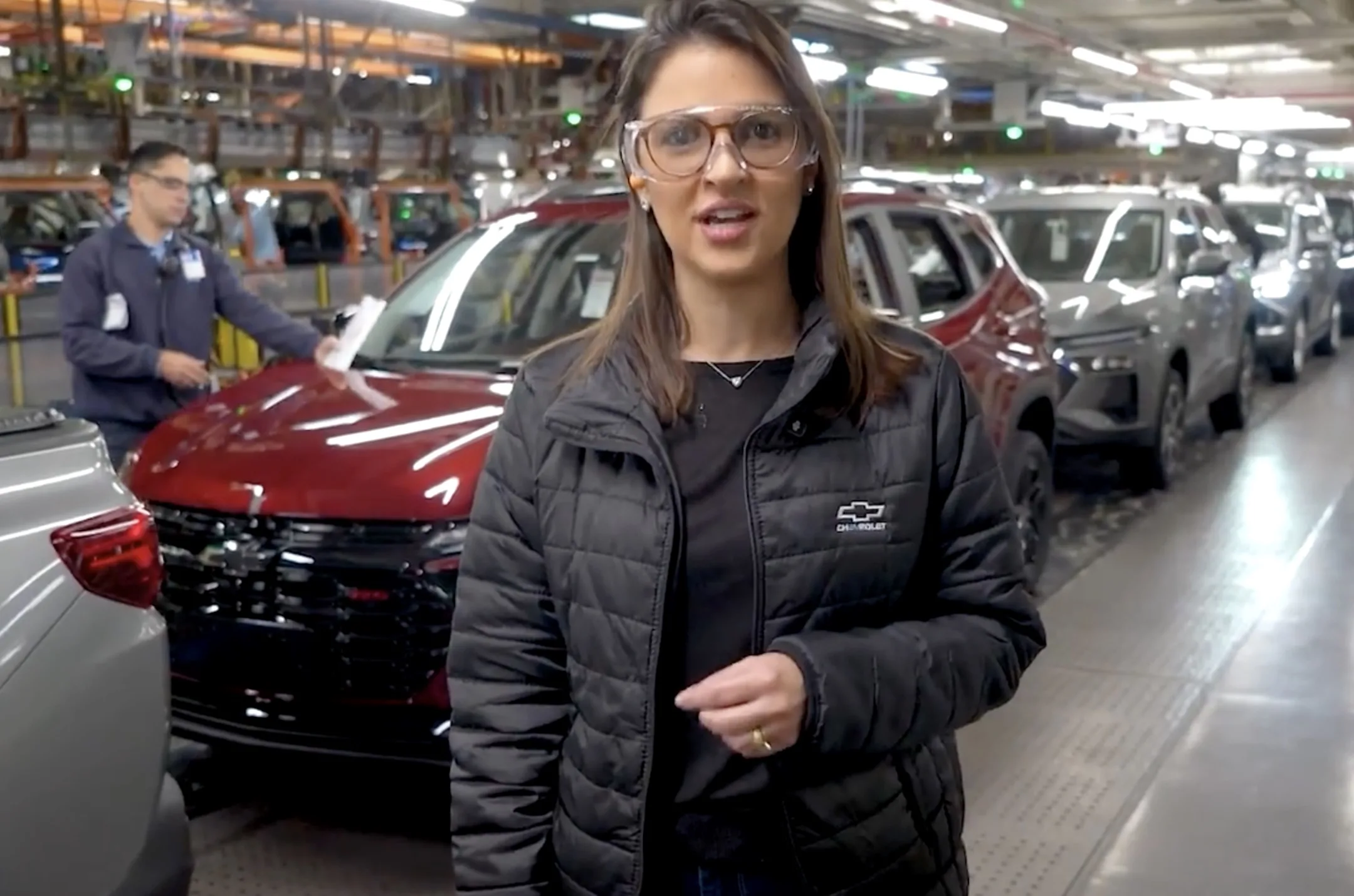 Chevrolet Tracker 2026: VÍDEO revela primeras novidades do SUV | Carro ...