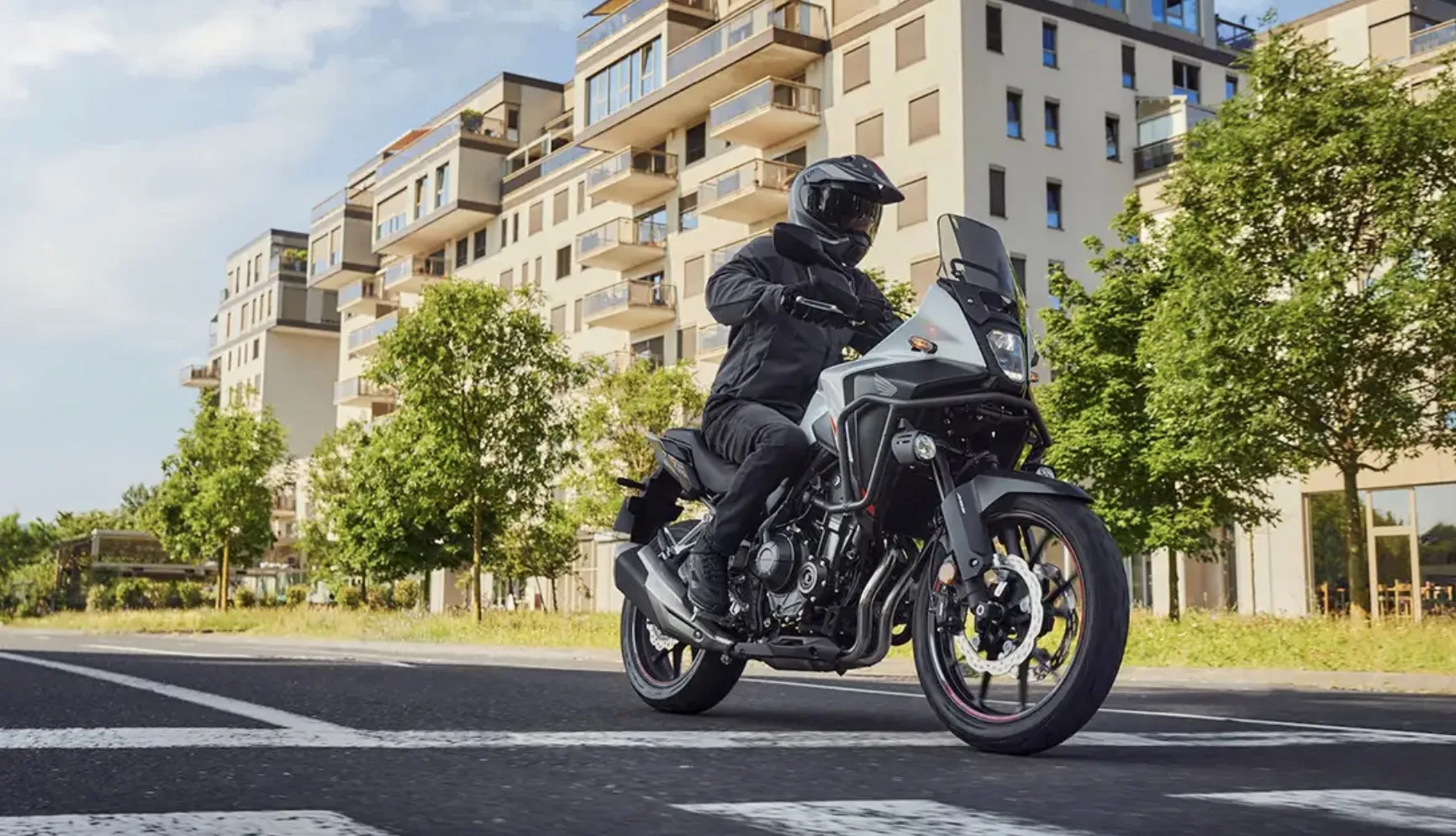 Honda NX 500 2025 estreia no Brasil com herança da CB 500X, design ...