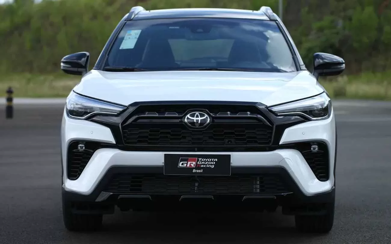 Toyota Corolla Cross GR-Sport 2.0 2025: Preço, Ficha técnica, Consumo ...